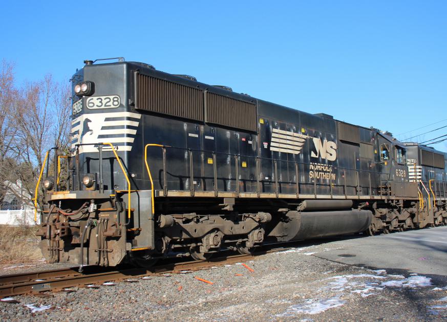 NS 6328 (CR 6717) | Conrail Photo Archive